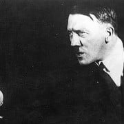 Salen al mundo las fotos desconocidas de Hitler