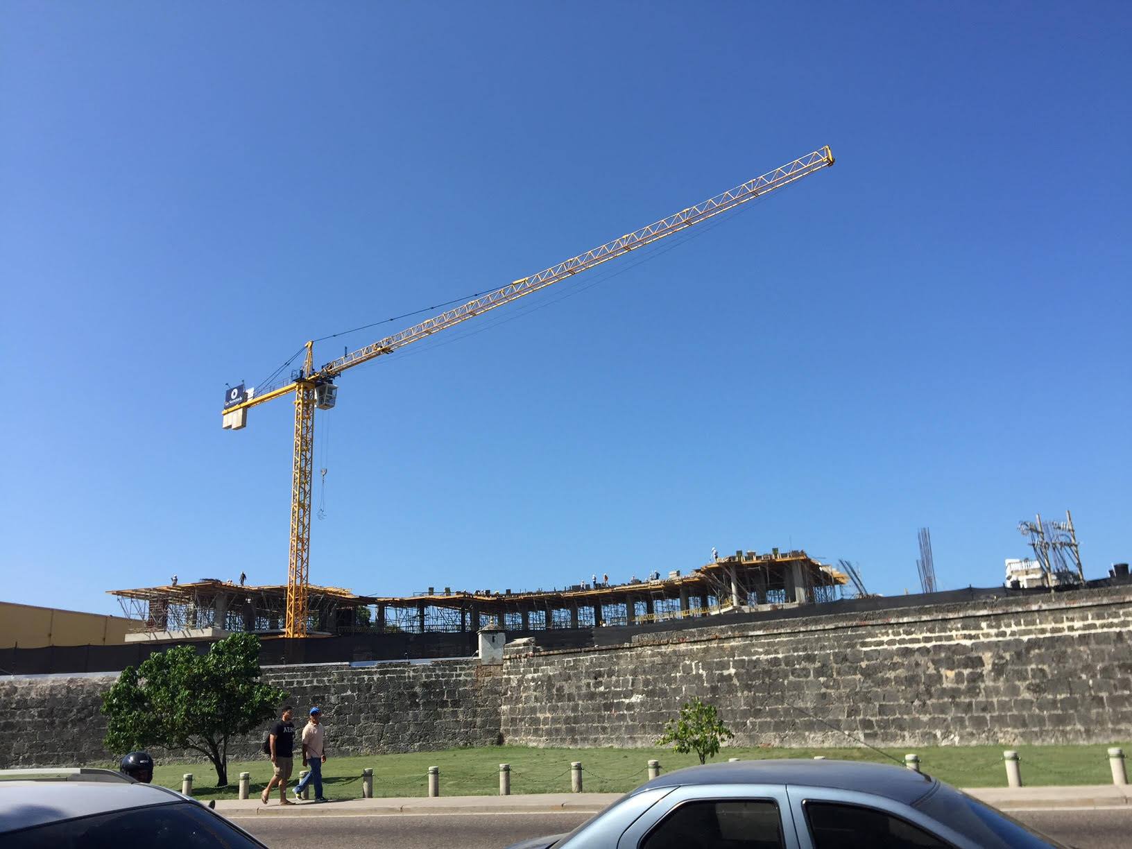 El adefesio de La Serrezuela II