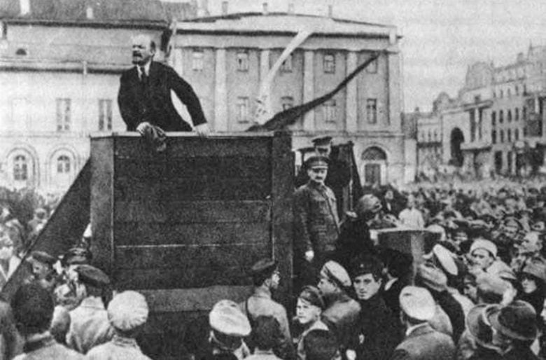 La Revolución bolchevique, una insurrección actual - Las2orillas