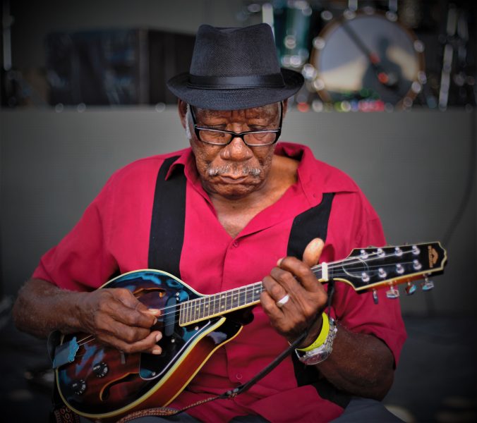 Se siembra, se pesca y se hace música