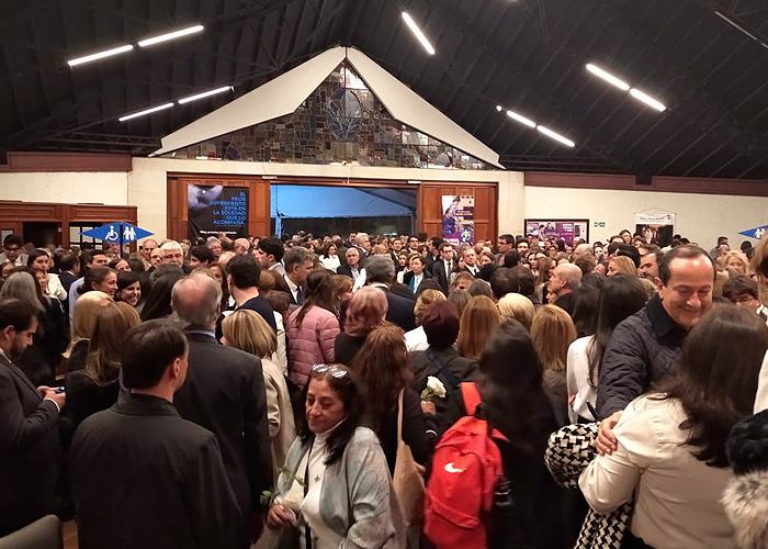 El adiós al doctor Robledo