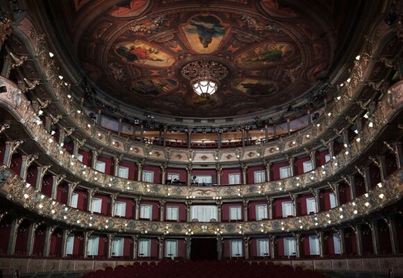 Teatro Colón Bogotá Tags - Las2orillas