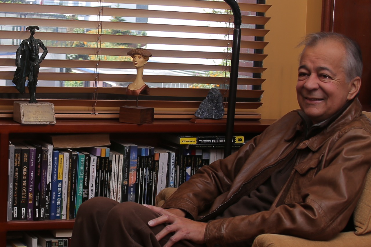 Iván Parra, el último romántico de la radio que falleció esperando un riñón