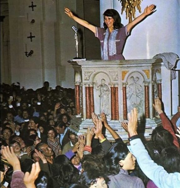 Regina 11 y su regreso a la política