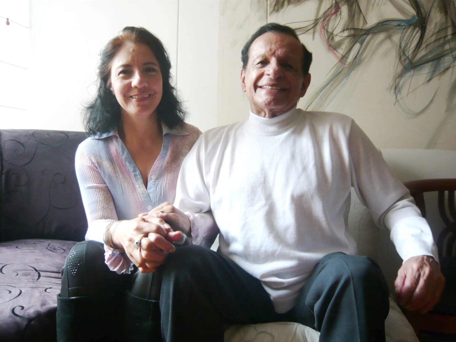 Llegó a los 90 años y no le duele ni una muela: Óscar Agudelo, eterno mentor de ‘La cama vacía’,