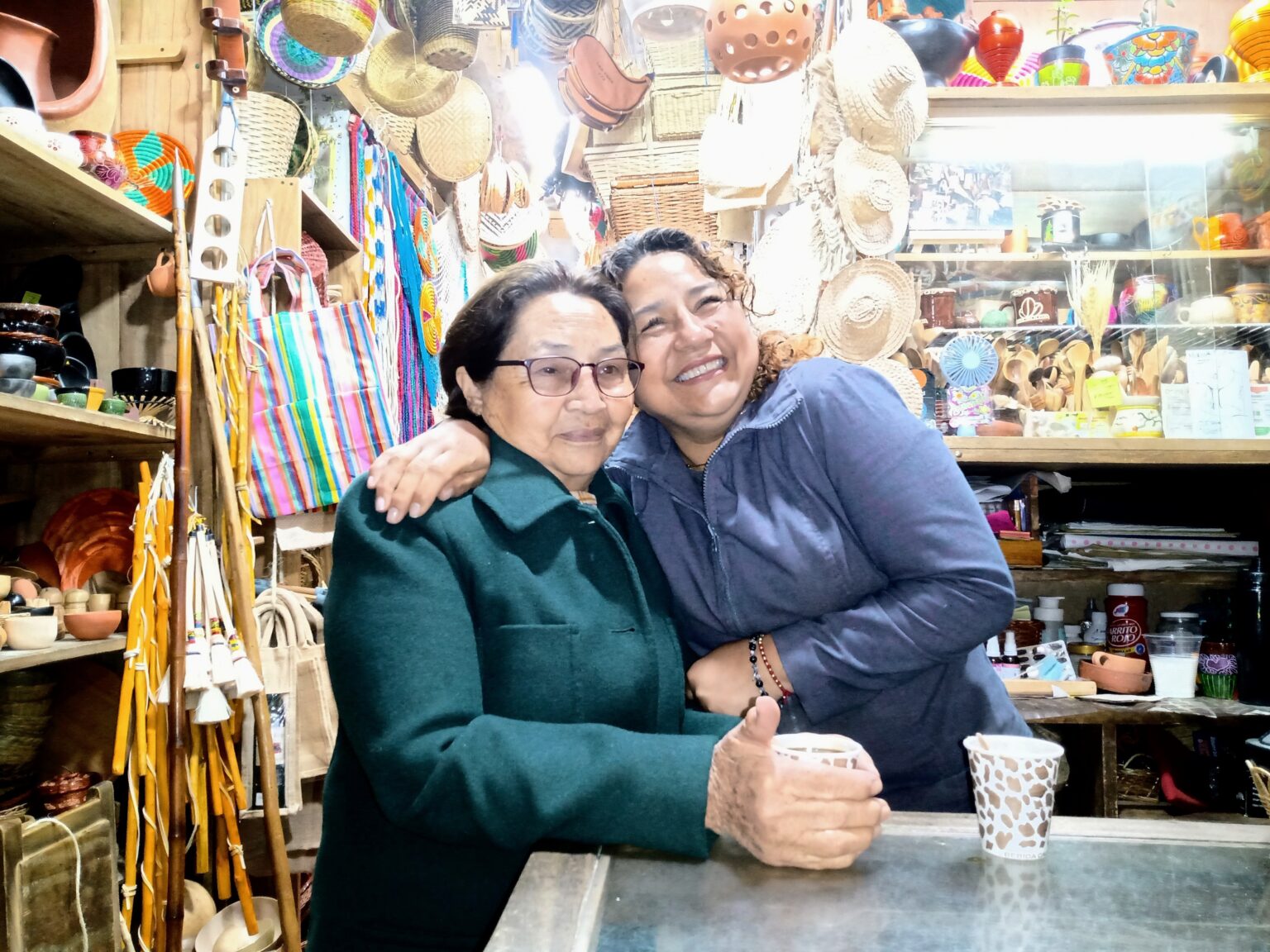Las venerables matronas del Pasaje Rivas en sus 130 años de historia