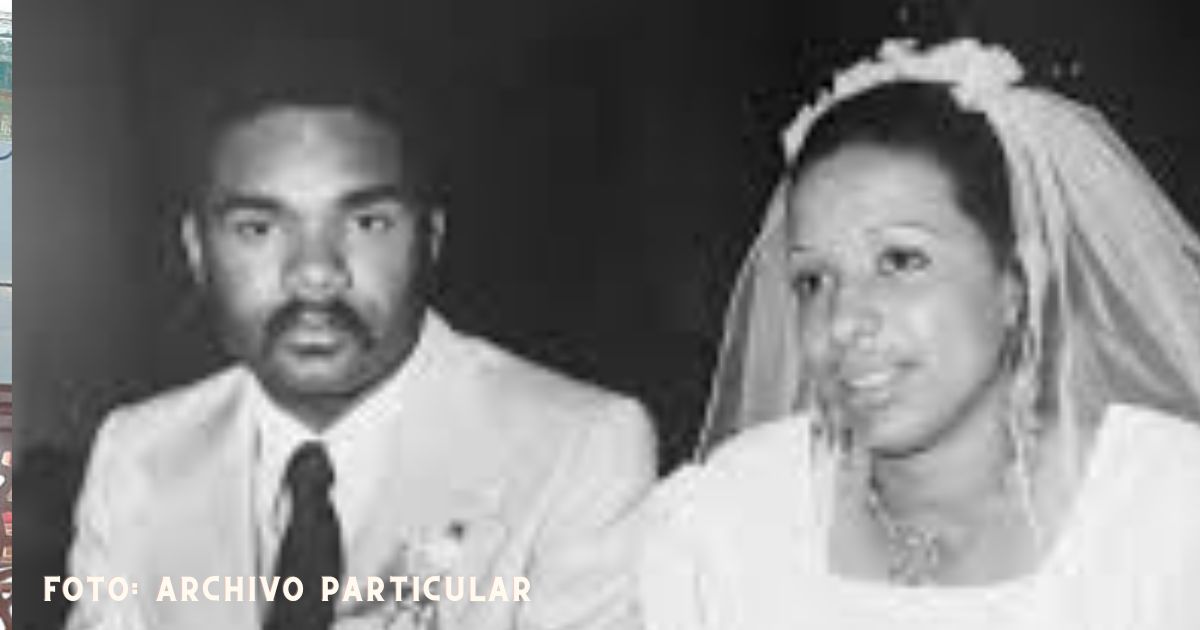 Dos maridos en medio de los muchos admiradores de Piedad Córdoba