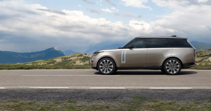 Así es la nueva Range Rover que se presentó en Colombia; parece cabina ...