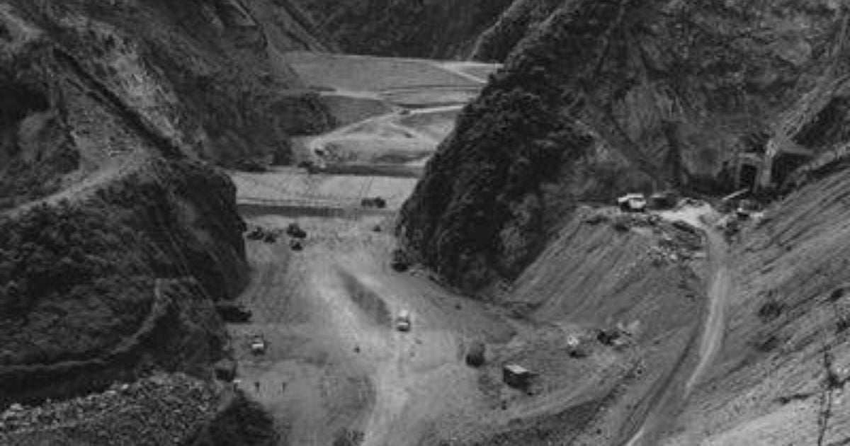 El Lago Calima, un embalse que terminó rodeado de las casas de recreo ...