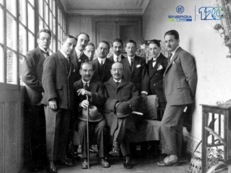 El auge y la caída de Cementos Samper, la empresa que terminó ...