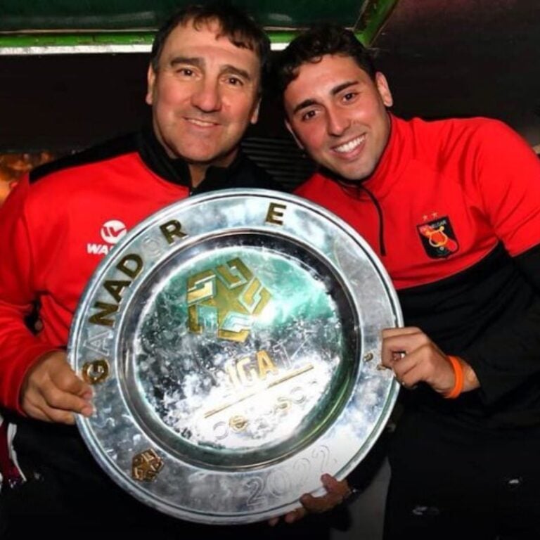 El hijo de Néstor Lorenzo, su mano derecha y una voz de peso en la ...