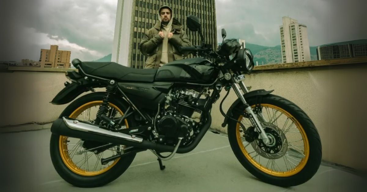 Los grandes cambios de la nueva NKD 125 FP de AKT, la moto más vendida de Colombia