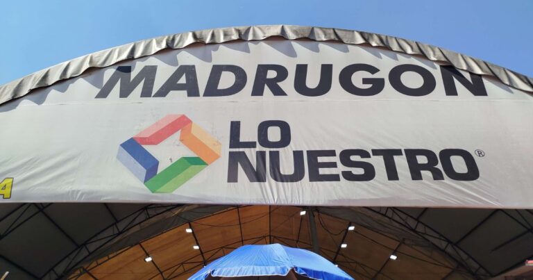 Las bodegas en San Victorino para encontrar ropa para mujer a precio de ...