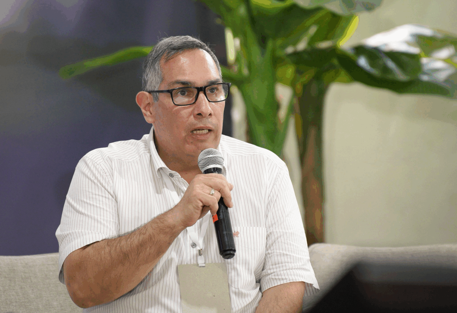 Del DANE al mundo empresarial: la historia detrás de César Caballero y ...